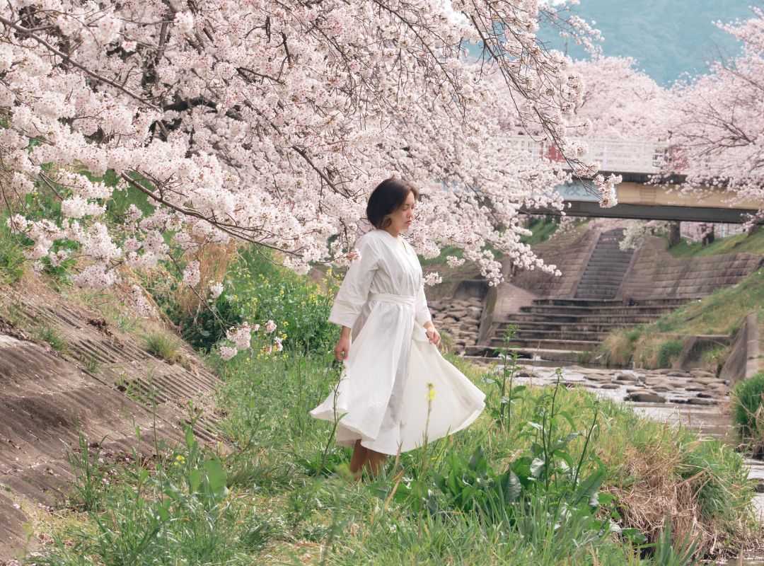 Special Cherry Blossom Photoshoot In Tokyo - Spring 2025