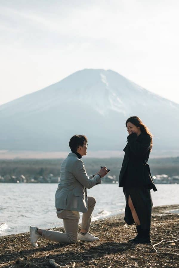 How To Propose in Mount Fuji - The Ultimate Proposal Guide 2025