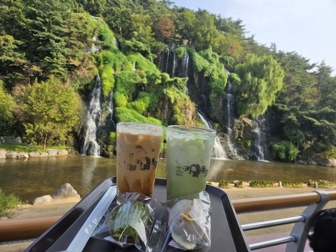 The 14 Most Photogenic Cafes in Seoul You Should Not Miss